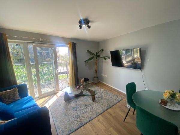 Mcr-2bed2bathaptparkinglux Canal - Oldham
