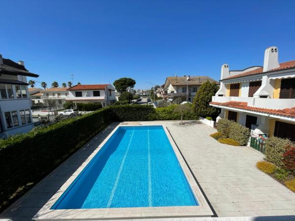 Residence La Siesta - Solo Per Famiglie - Piscina Centrale - Lido di Jesolo