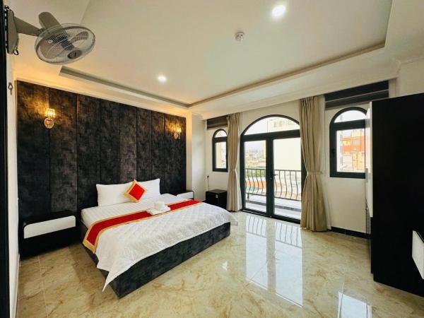 Phu Gia Hotel 585 Nguyen Thi Thap - Ho Chi Minh