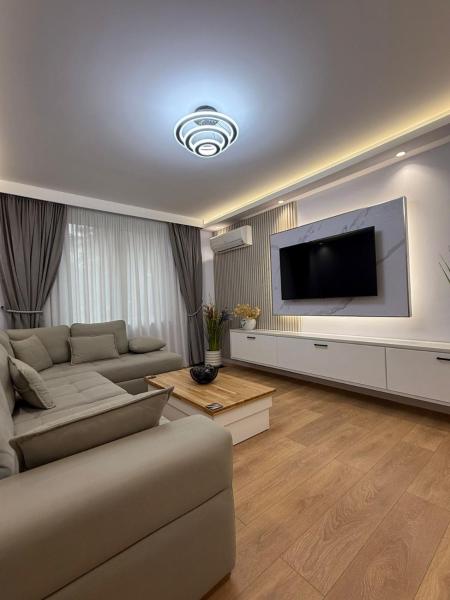 Abla's Sweet Home - Tirana