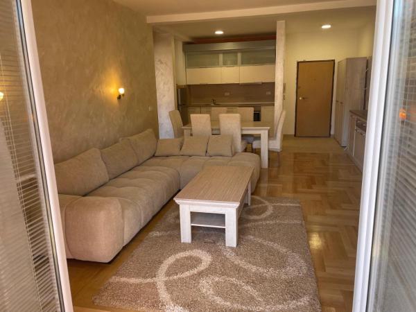 Teuta Apartment In Tivat - Kotor