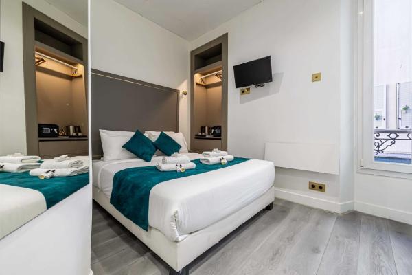 Hotel Avaton - Deluxe Bedroom With Private Balcony - Vallauris