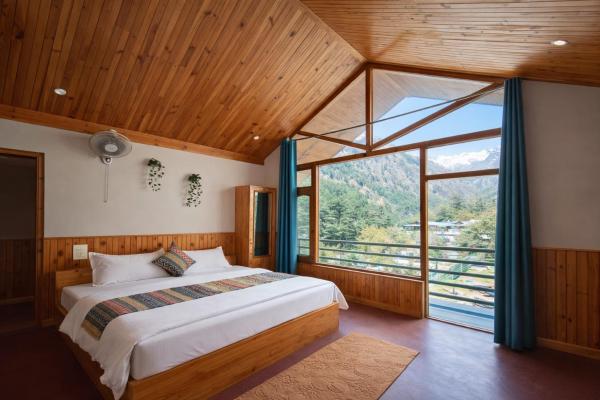 Solhaus Hostel - Kasol