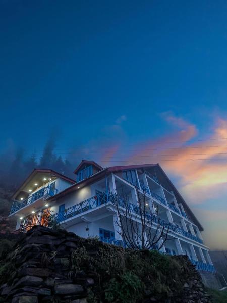 The Blue Mont Sojha Jibhi - Mandi