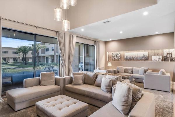 3 Bedroom - 3,5 Bathroom Magic Village 7540 Bd - Celebration, FL
