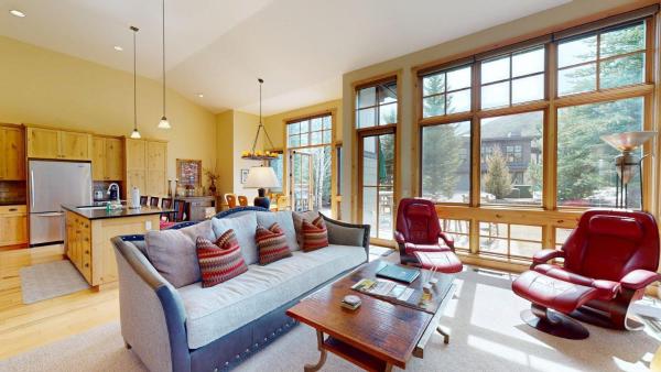 Angani Way Townhome 102 - Sun Valley, ID