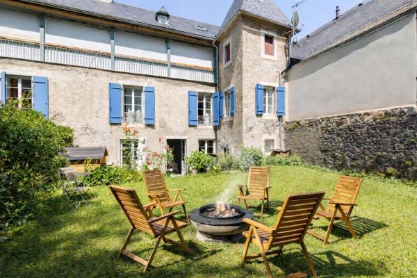 Le Vieux Cèdre, Garden & Woodfire - Arreau