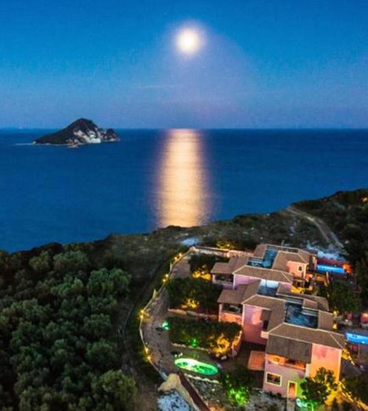 Athenea Villas, Private Pools & Gardens - Zakynthos
