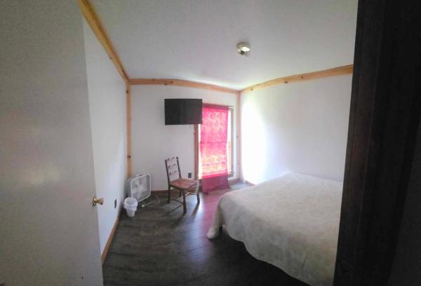 Leapin Leanas - Maine