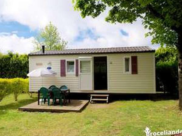 Mobil-home Confortable - 4 Pers. - Api-1-52-2335 - Morbihan