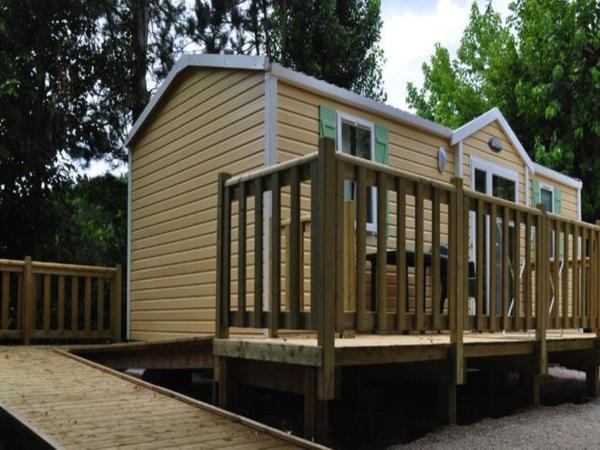 Mobil Home Animaux Admis - 1 Pers. - Api-1-52-2515 - Saint-Cirq-Lapopie