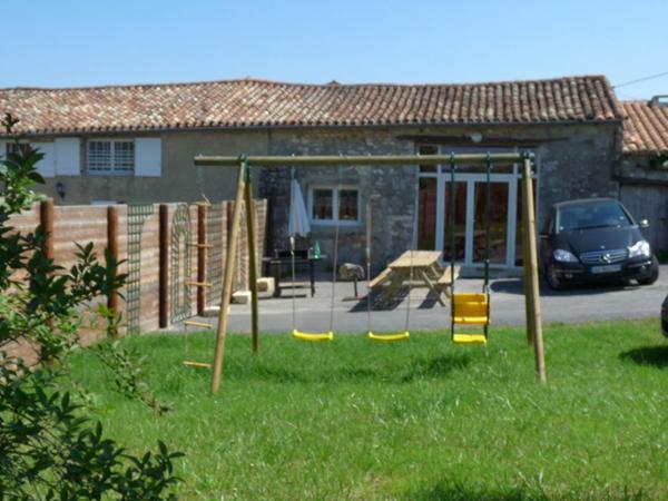 Gîte Accueillant Animaux - 8 Pers. - Api-1-52-2546 - Chauvigny