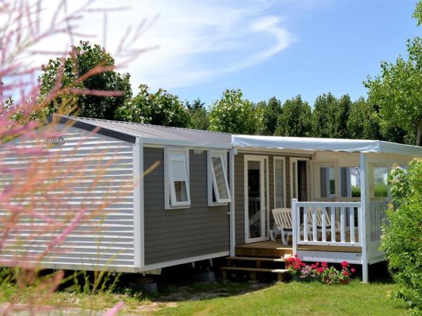Mobil Home Accueillant, Animaux Ok - 6 Pers. - Api-1-52-2572 - Fromentine