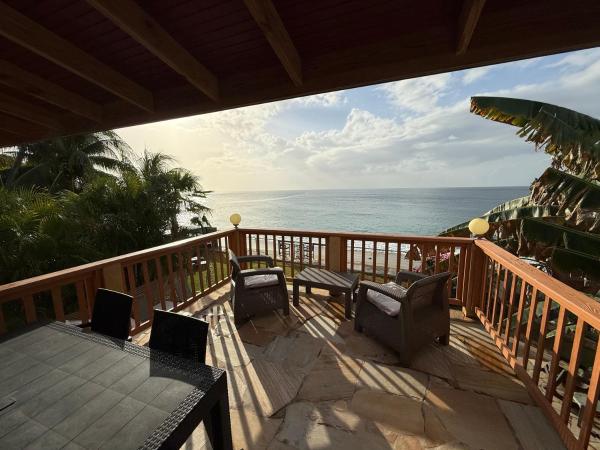 Birdies Nest Upper 2 Bedroom Beach View - Tobago