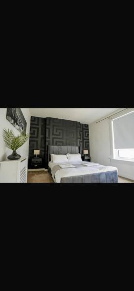 Peaceful Retreat - Paisley