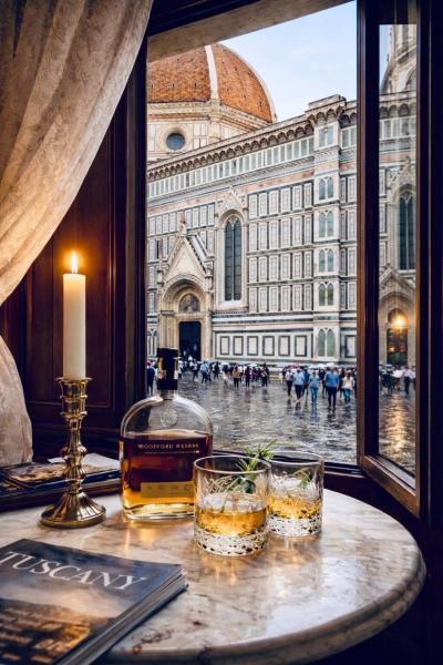 La Mandorla Iconic Duomo View - Florence