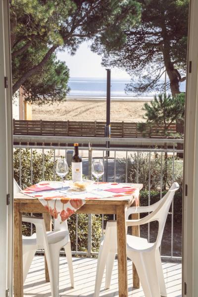 Aurea Frontemare Nel Centro Città Di Lignano Labbiadoro - Lignano Pineta