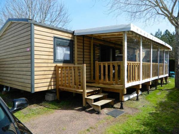 Mobilhome Dans Camping - Parentis-en-Born