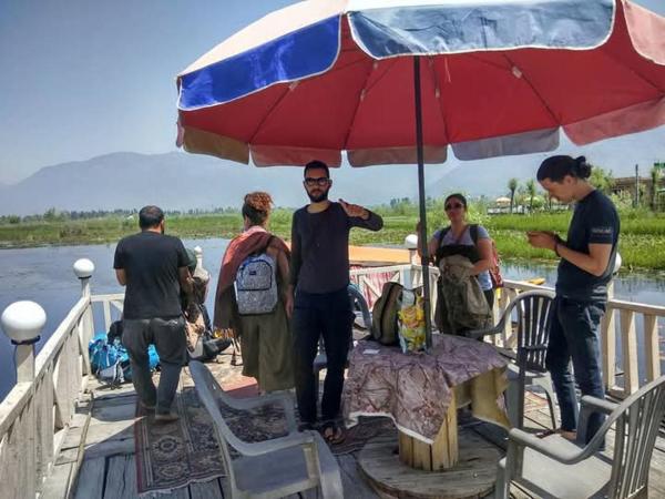 Houseboat Golden Hind Heritage - Srinagar