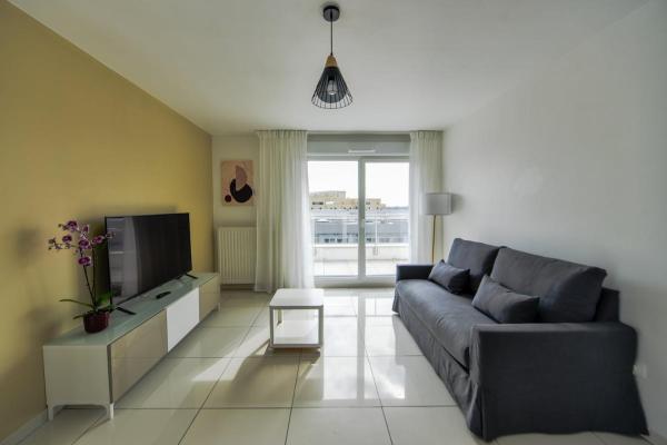 Modern 2-bedroom Apartment, 6 People, 40 Min From Paris - Fleury-Mérogis