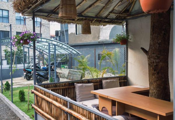 The Mango Tree Backpackers Hostel - Pokhara
