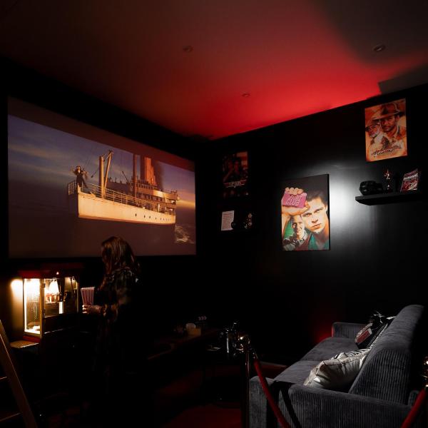 Le Hollywood, Cinéma Privé, Jacuzzi & Popcorn - Lans-en-Vercors