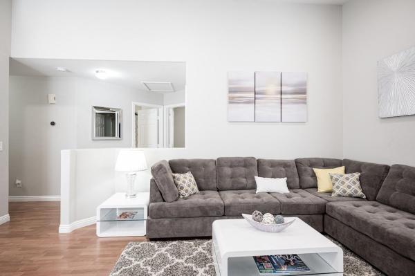 Modern, Cozy 3br 2ba House 15 Min From Strip - Las Vegas, NV