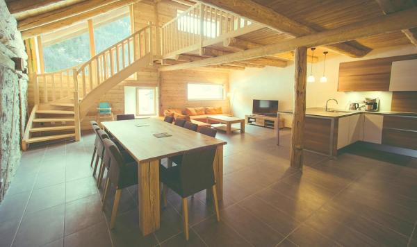 10215 Chalet D'exception Nature Sport Et Bien êTre Sauna,jacuzzi Hammam Frigidarium - Creuse