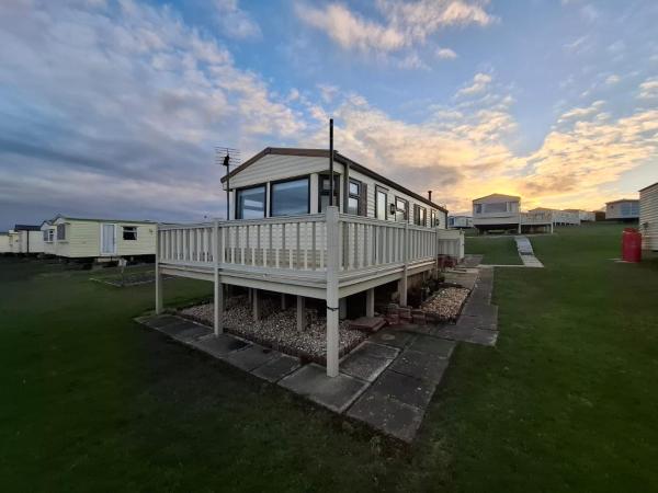 Park Lane B04 - Crimdon Dene Holiday Park - Hartlepool