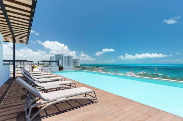 Beautiful Sea View Apartment In The Hotel Zone Cancun - Cancún