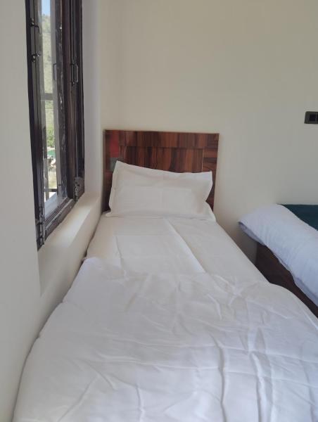 Rishi Vatika Resort - Himachal Pradesh