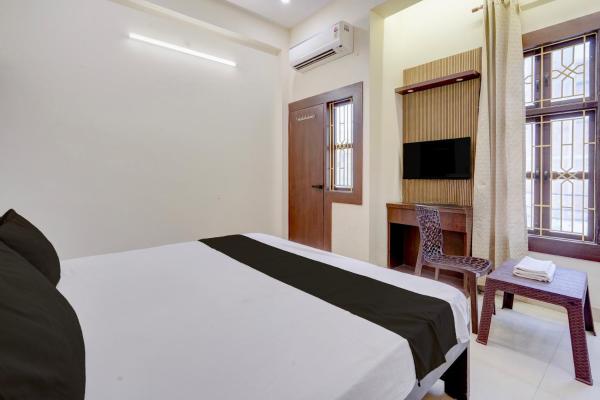 Spot On The Royal Inn - Varanasi