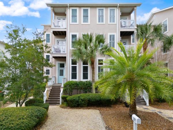 The Neptune House - 311 Neptune Road - Jekyll Island, GA