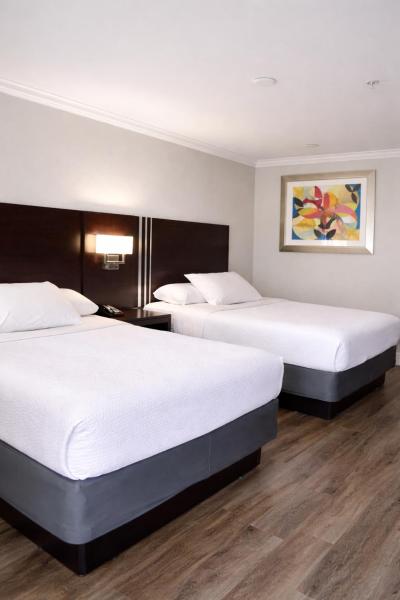 Fairview Inn & Suites - Healdsburg, CA