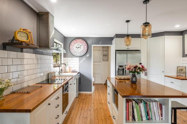 Stylish Cottage Near Hospital Precinct! - Toowoomba