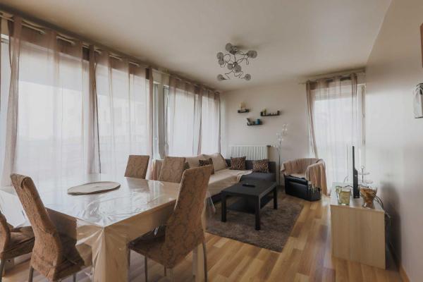 A C Apartment 2br 6p - Stouen Grand Parc - Saint-Ouen