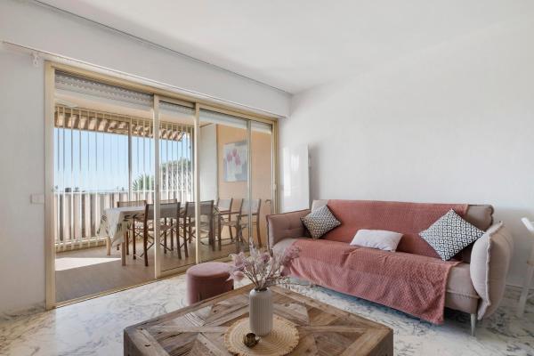Val De La Mer 3p Piscine Parking - Golfe-Juan