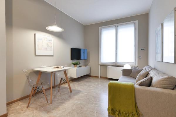 Contempora - Elvezia Park - One Bedroom Apartment E24 - Milan