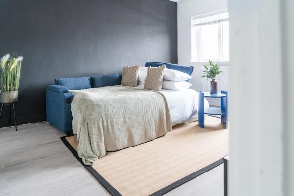 Spacious 4br House W Parking In Milton Keynes - Milton Keynes