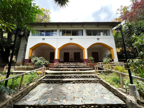 Casona De Paz - Hospedaje Campestre - Pasco