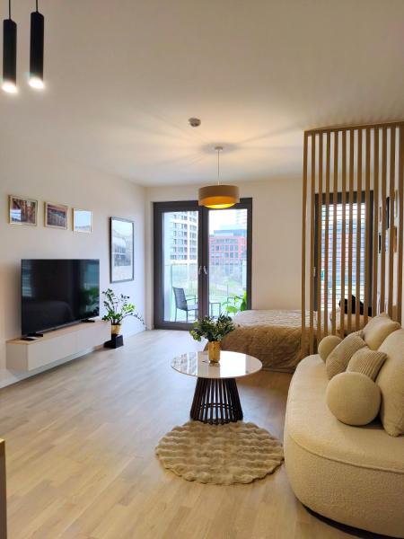 New Modern Apartment In Metropolis, Centrum & Nivy - Bratislava