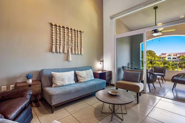 Cozy Condo With Loft, Private Balcony And Gorgeous Shared Pool - Nuevo Vallarta