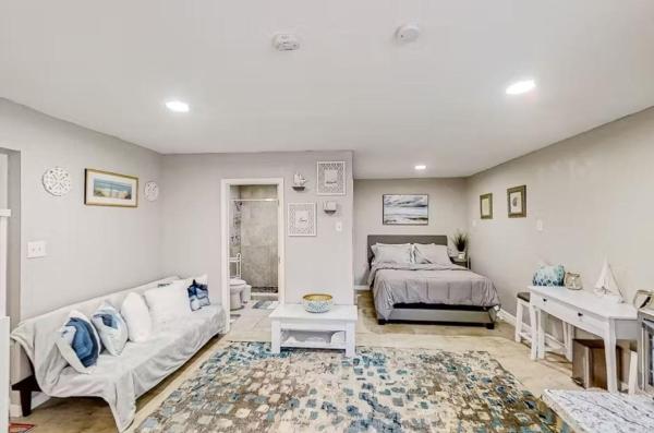 Cozy Guesthouse Fire Pit Near Busch Gardens & Usf - Odessa, FL