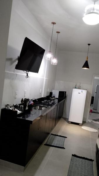 Apto Central Com 2 Quartos, Ar Condicionado E Garagem N 40 - Cascavel