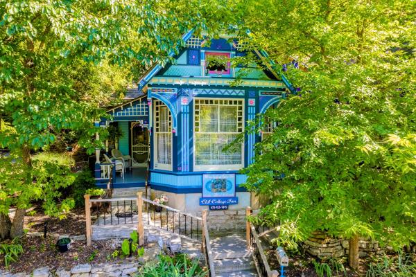 Cliff Cottage Inn, Downtown Bed & Breakfast - 阿肯色州