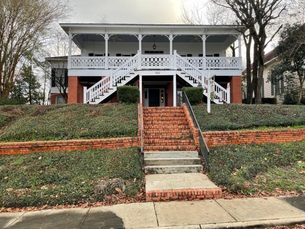 Red Bluff Cottage - Montgomery, AL