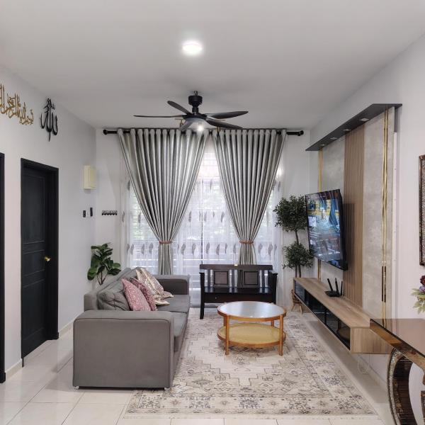 Homestay Naaila, Alor Gajah - Tampin