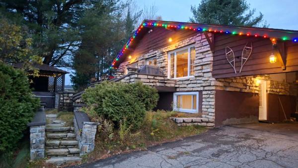 Charmant Chalet Huot à Sainte-lucie Des-laurentides - Sainte-Agathe-des-Monts