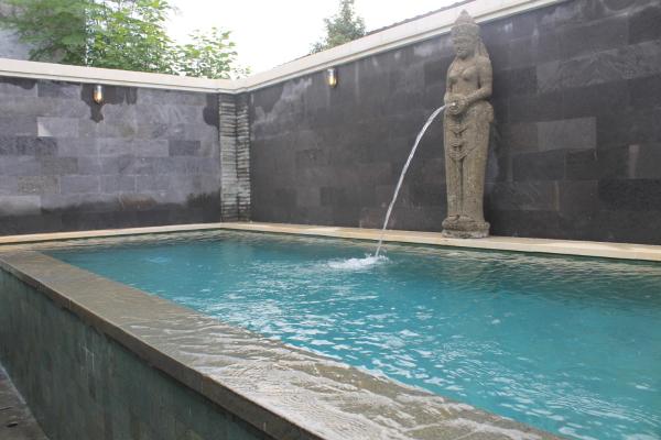Dewi Antara Homestay - Ubud