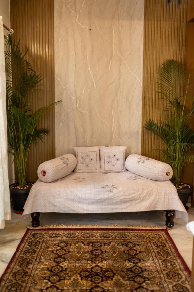 Urban Nests Premium 3bhk Ac Rooms City Center - Hyderabad